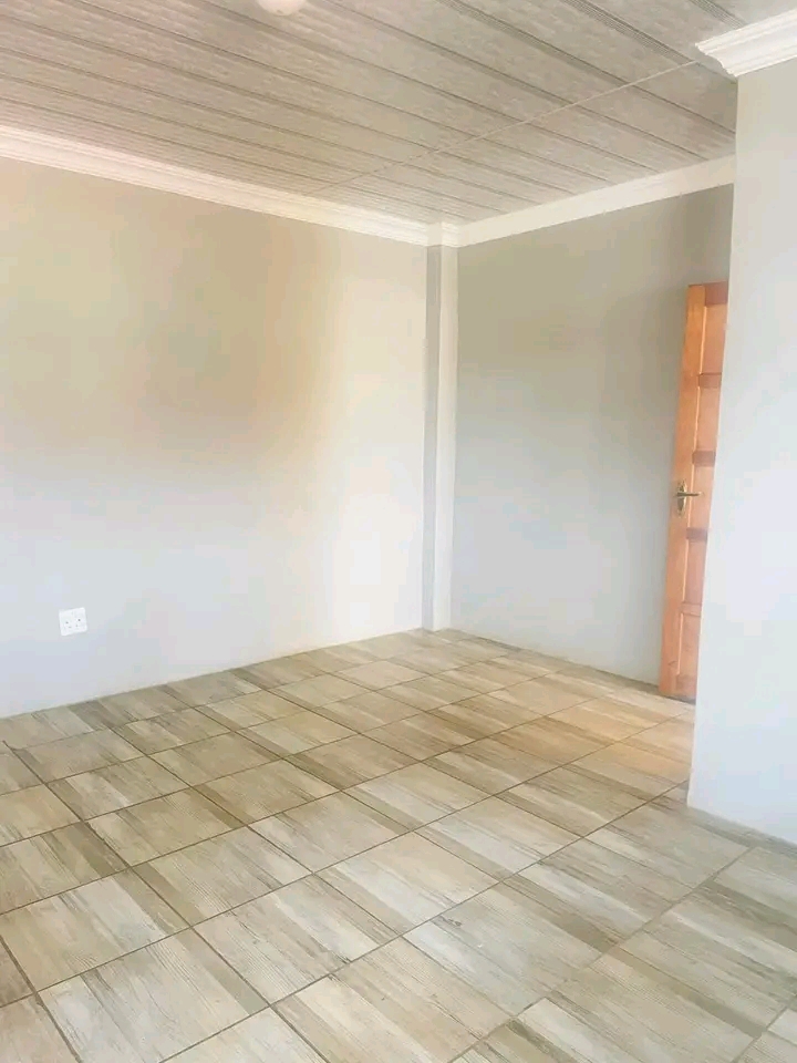 Room available in east ext 4 price 2 500 co in Mamelodi, Gauteng ads sa