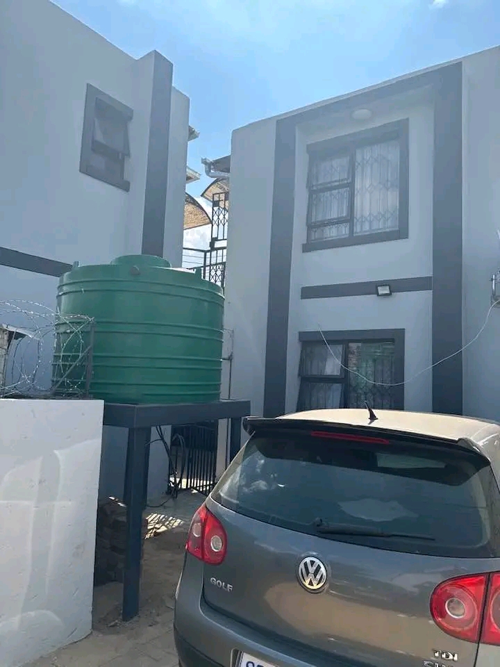 Bachelor available for rental at liliba for r in Tembisa, Gauteng ads sa