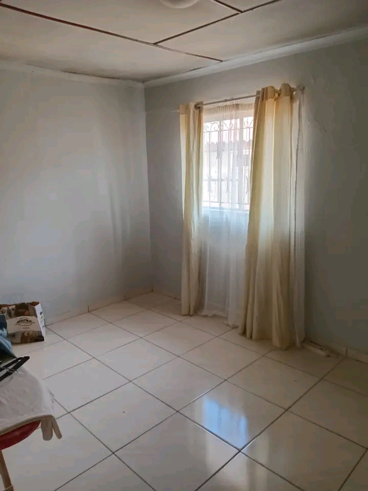 One bedroom cottage to rent at ext 3 next to in Chiawelo, Gauteng ads sa